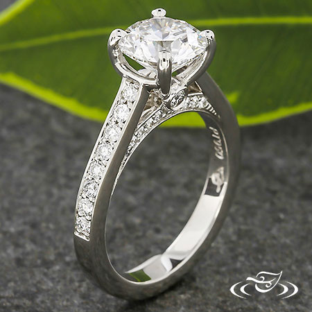 Diamond Arch Solitaire
