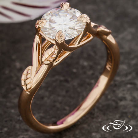 Customize engagement and wedding ring