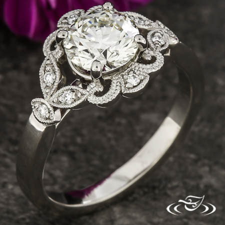 Customize engagement and wedding ring
