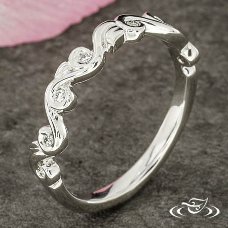 Customize engagement and wedding ring