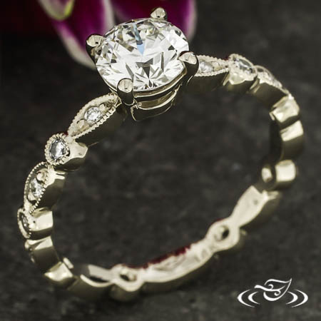 Customize engagement and wedding ring