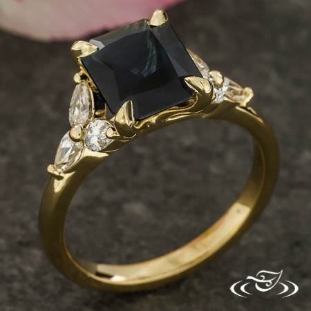 Customize engagement and wedding ring