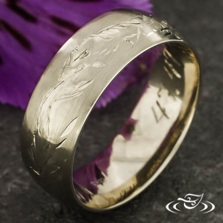Customize engagement and wedding ring
