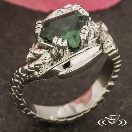 Sapphire Dragon Ring